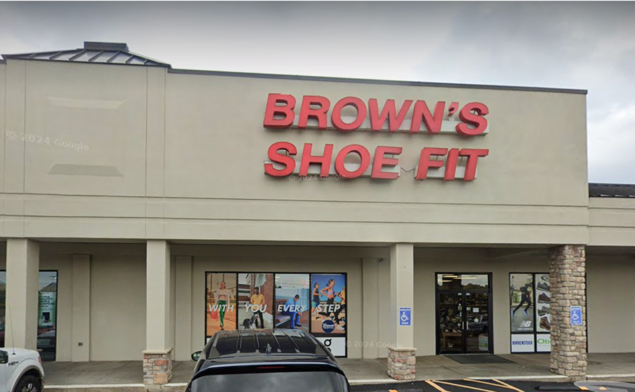 Shoe Store in Topeka Kansas | Brown’s Shoe Fit Co.